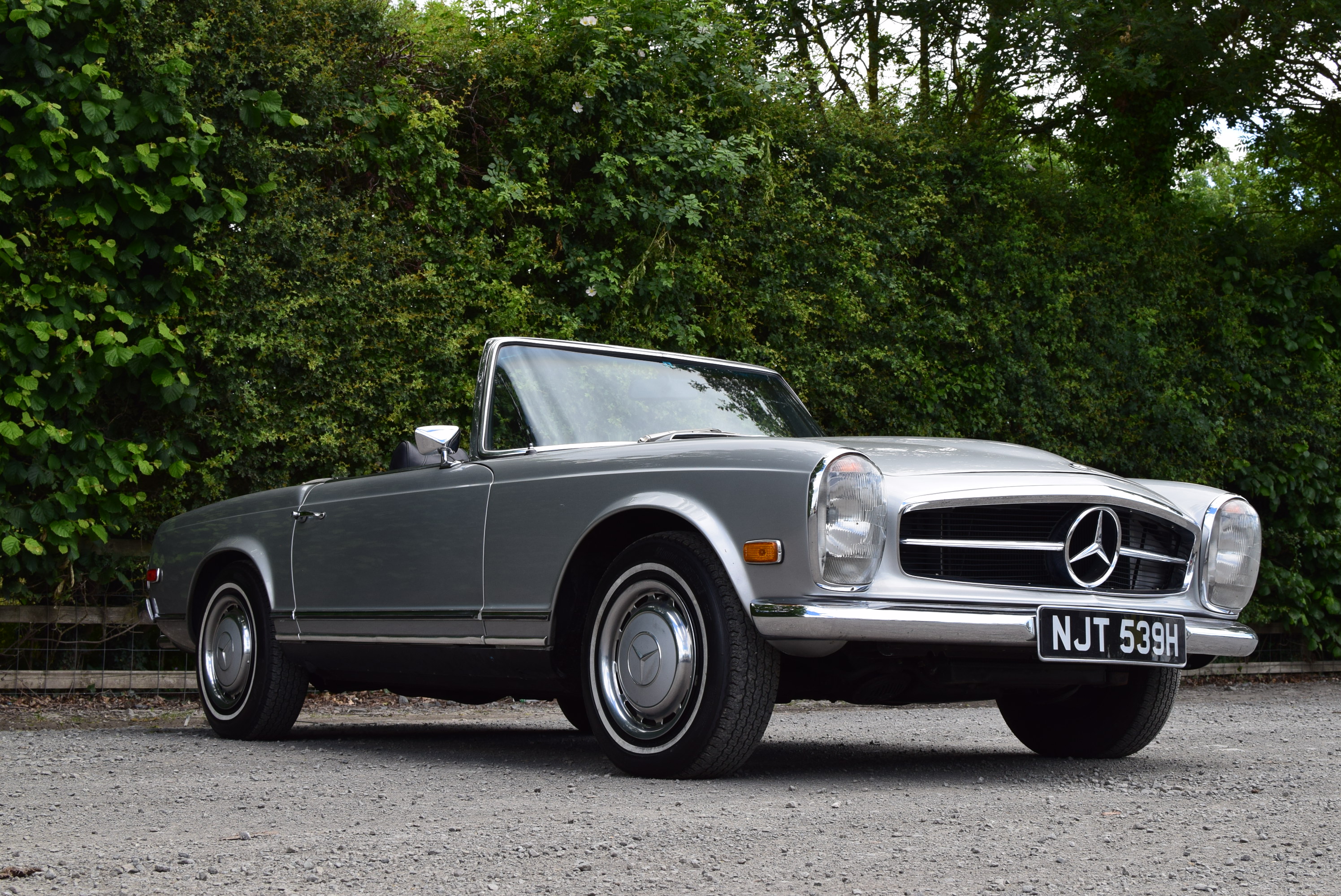 Mercedes-Benz 280SL Pagoda (W113)