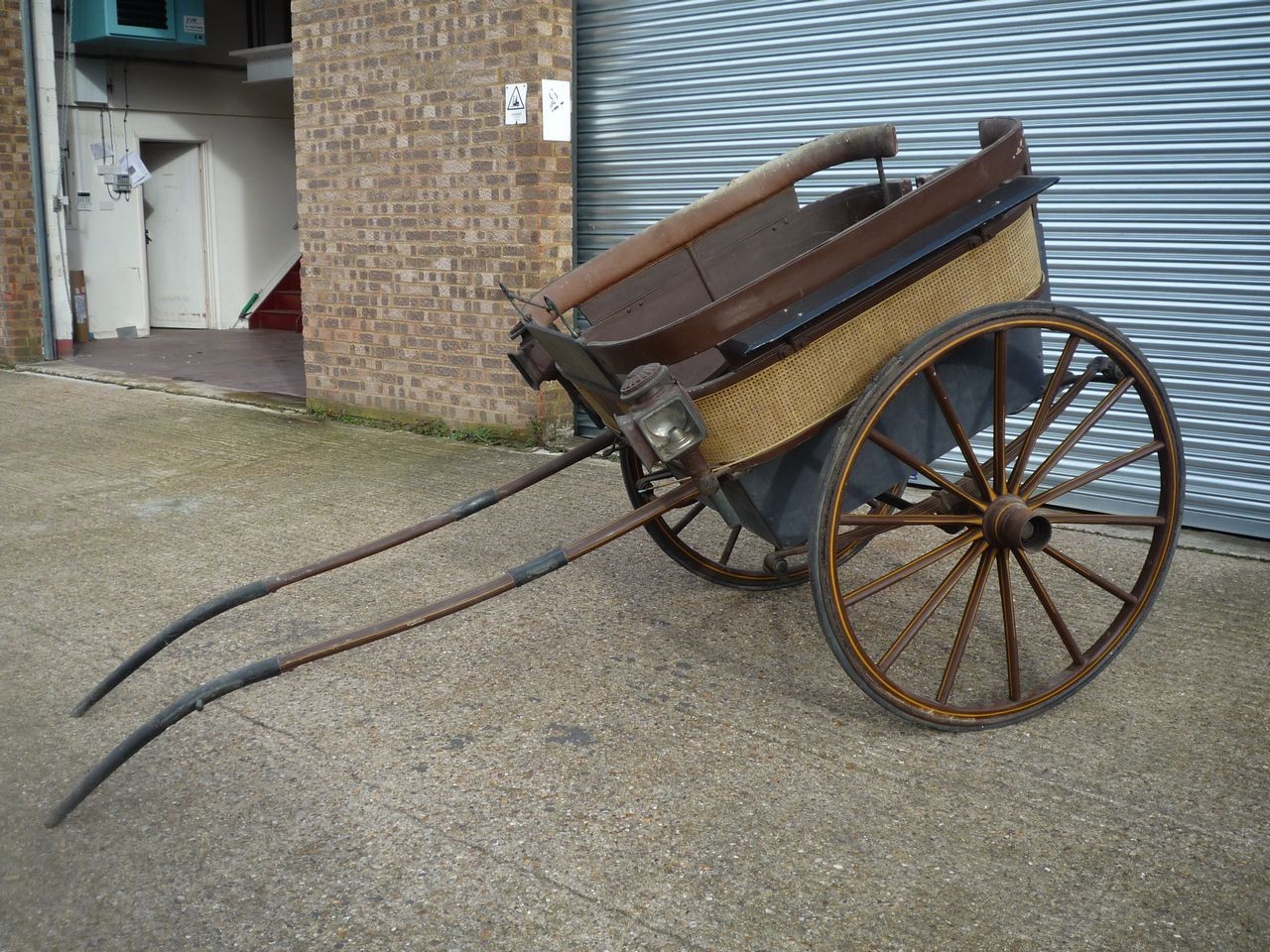 Click Here for Full Screen Image - Click Here to Download Image