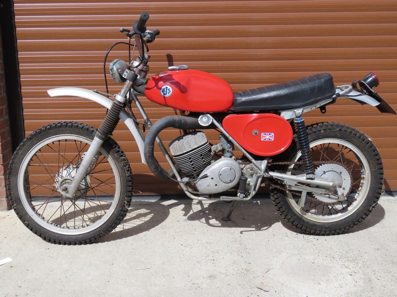 Click Here for Full Screen Image - Click Here to Download Image