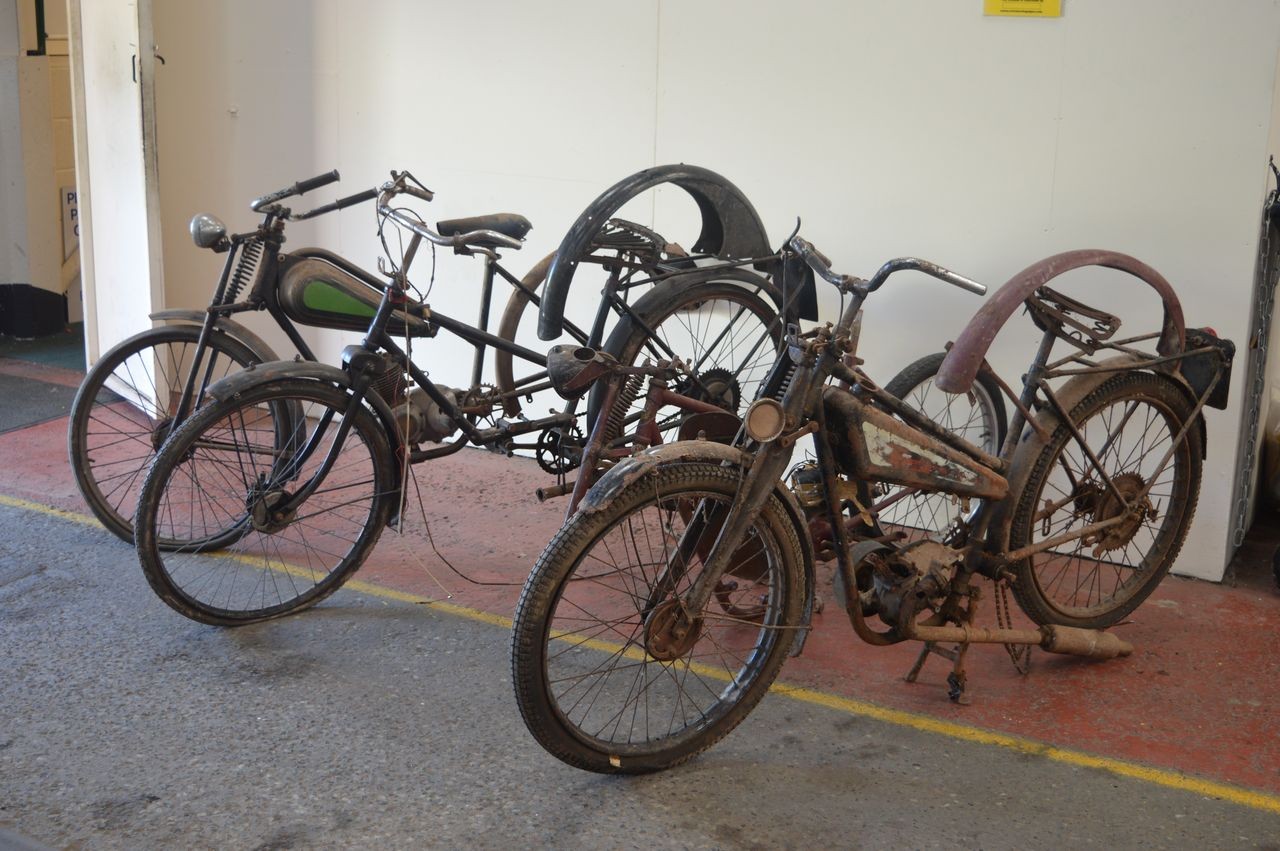 Click Here for Full Screen Image - Click Here to Download Image