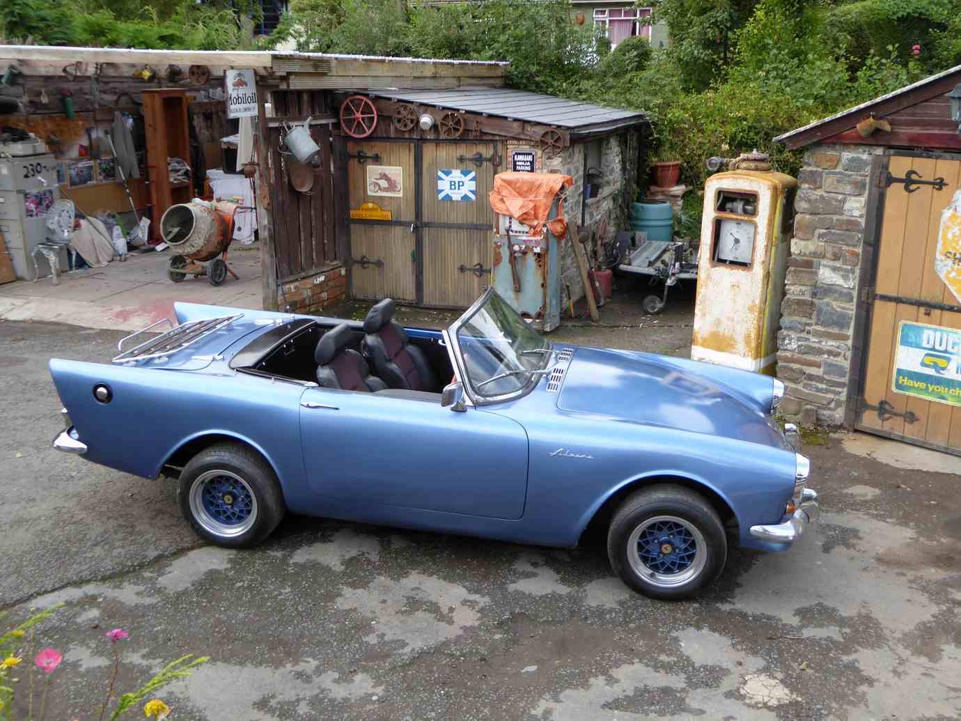 Click Here for Full Screen Image - Click Here to Download Image